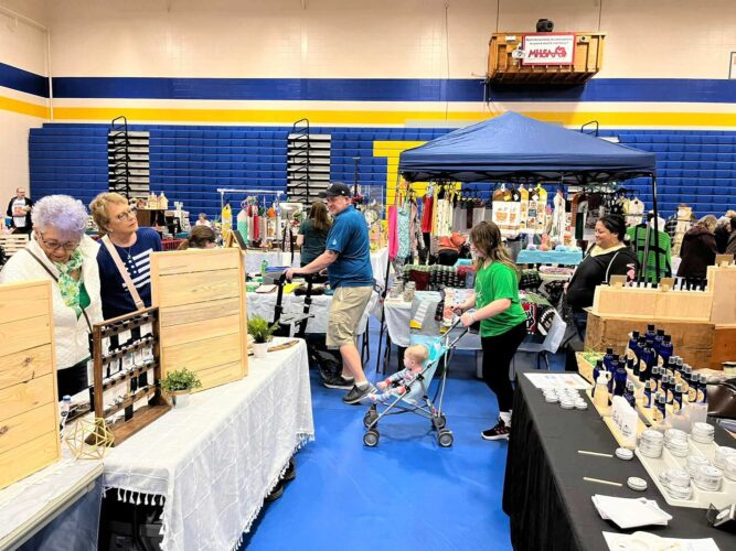 Spring Craft Show on Saturday | News, Sports, Jobs - The Daily News